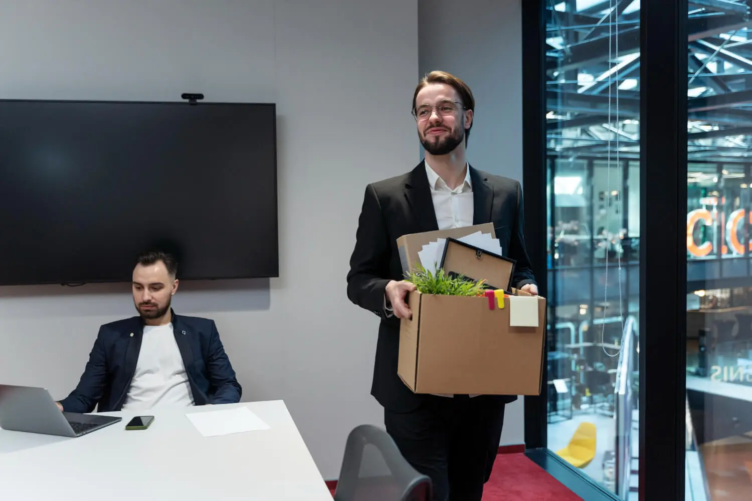 Step-by-step Guide to Successful Employee Exit Management | 6 Pence